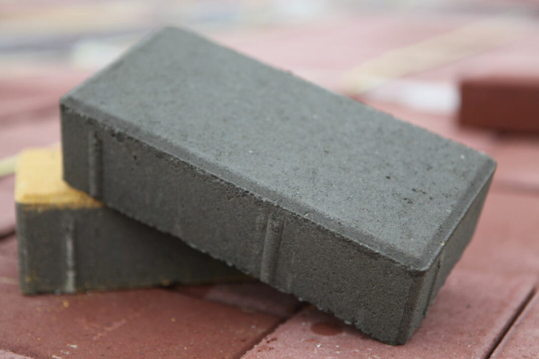 What's the use and performance of permeable bricks? - REIT Machine ...